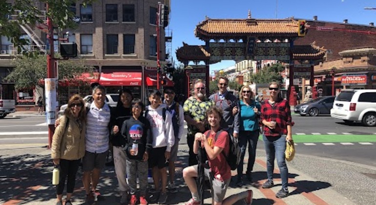 The Free Walking Tour of Victoria - Victoria | FREETOUR.com