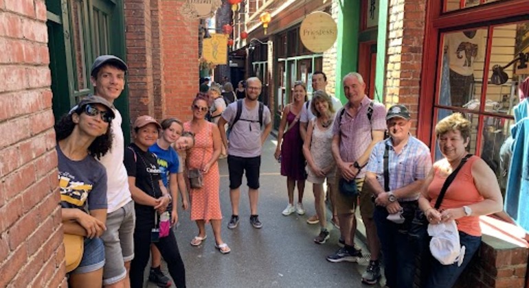 The Free Walking Tour of Victoria - Victoria | FREETOUR.com