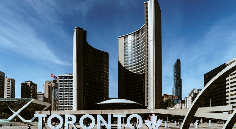 Free Tours in Toronto, Canada | FREETOUR.com